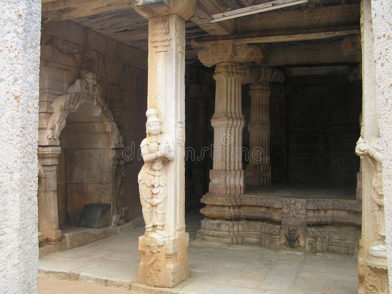 Exterior of Indian Hindu Temple India Stock Photo - Image of colors ...