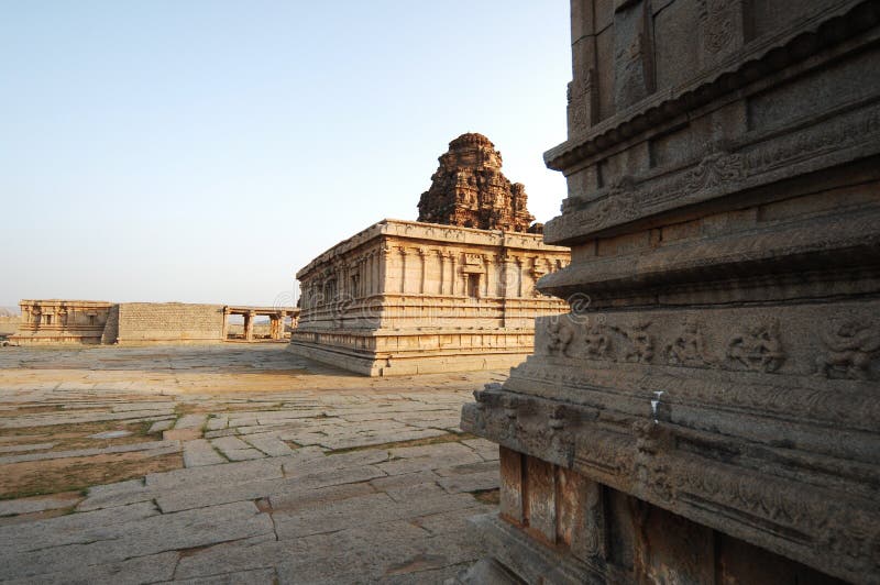 Exterior of Indian Hindu Temple India Stock Photo - Image of building ...