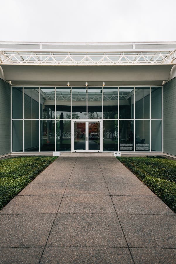 The Exterior of the Menil Collection, in Houston, Texas Stock Image ...