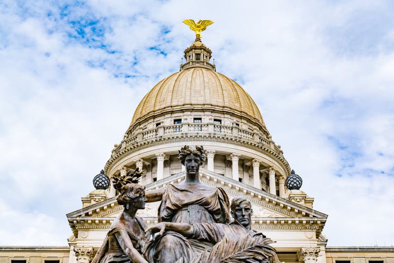 Exterior of the Mississippi State Capitol Building Editorial Stock ...