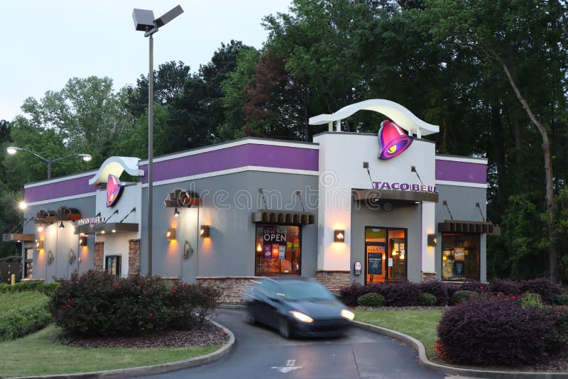 Exterior of a Taco Bell Restaurant in the USA. Editorial Stock Photo ... Exterior of a Taco Bell Restaurant in the USA. Editorial Stock Photo ...