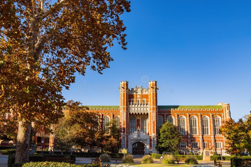 Exterior View of the Bizzell Memorial Library Editorial Photography ...