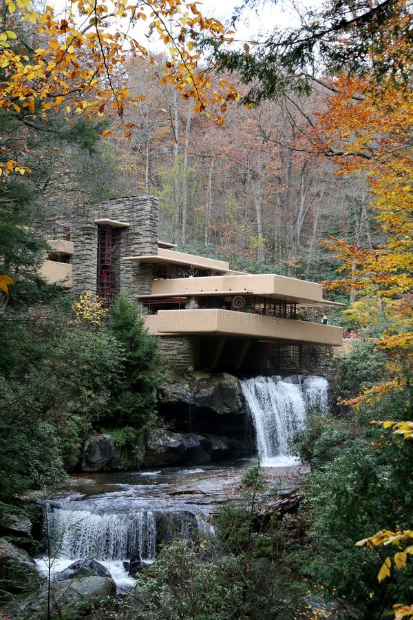 Falling Water Side Porch editorial image. Image of wrights - 79842780