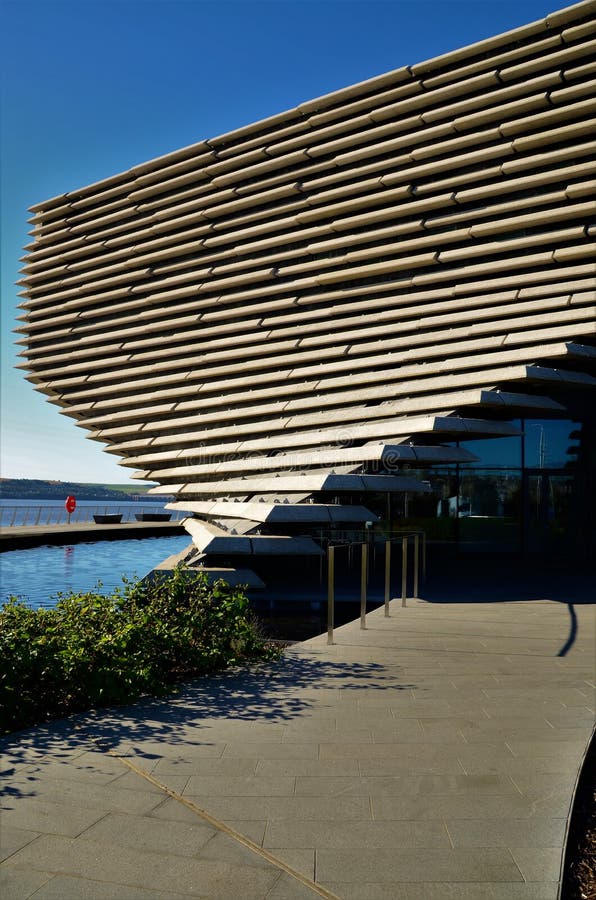 Landmarks of Scotland - Riverside Architecture in Dundee Editorial ...