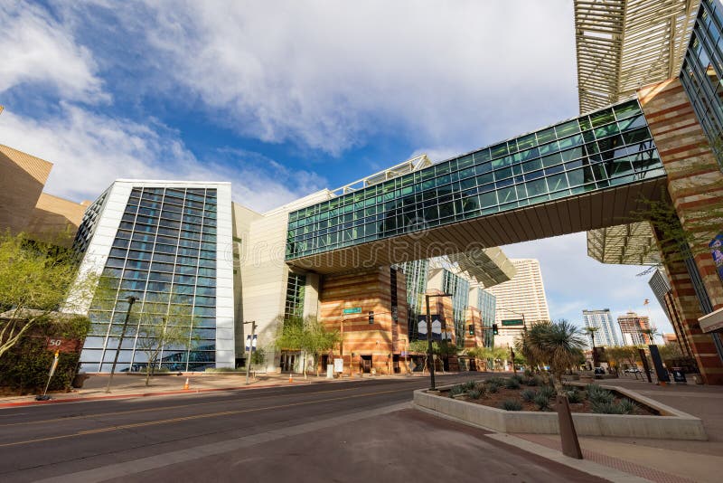 Exterior View of the Phoenix Convention Center Editorial Image - Image ...