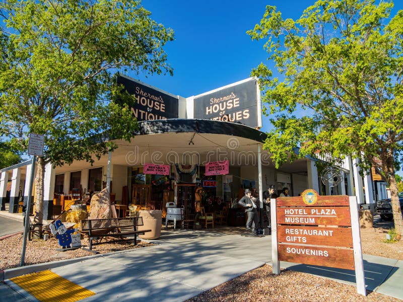 Exterior View of a Thrift Store Editorial Stock Image - Image of ...