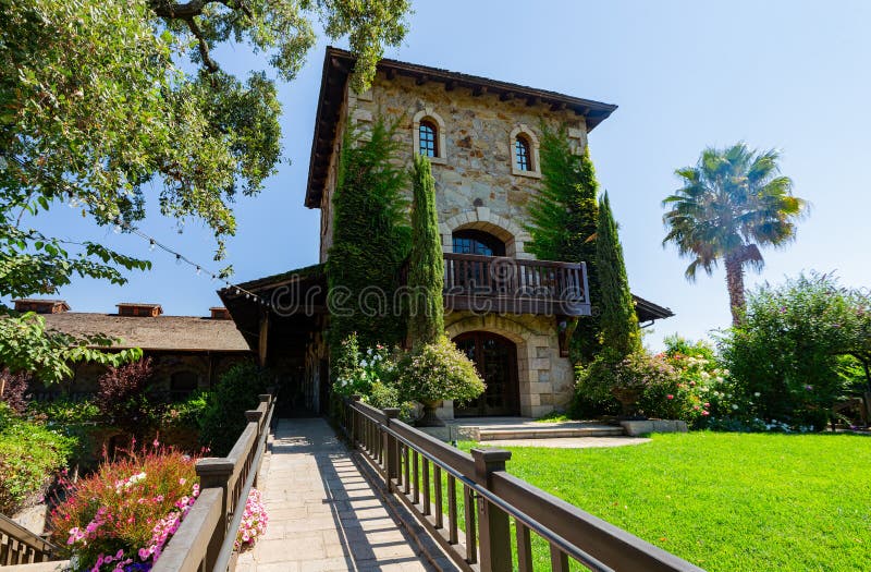 Exterior View of the V. Sattui Winery Editorial Photo - Image of valley ...