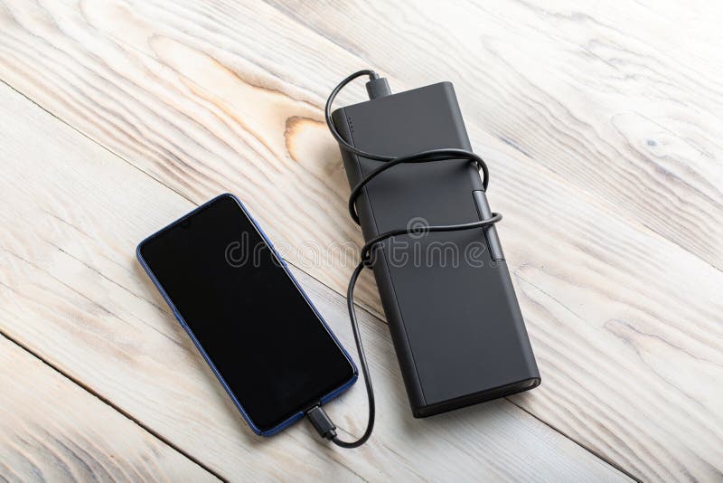 External Aluminium Battery for for Mobile Devices. Smart Phone Charger ...