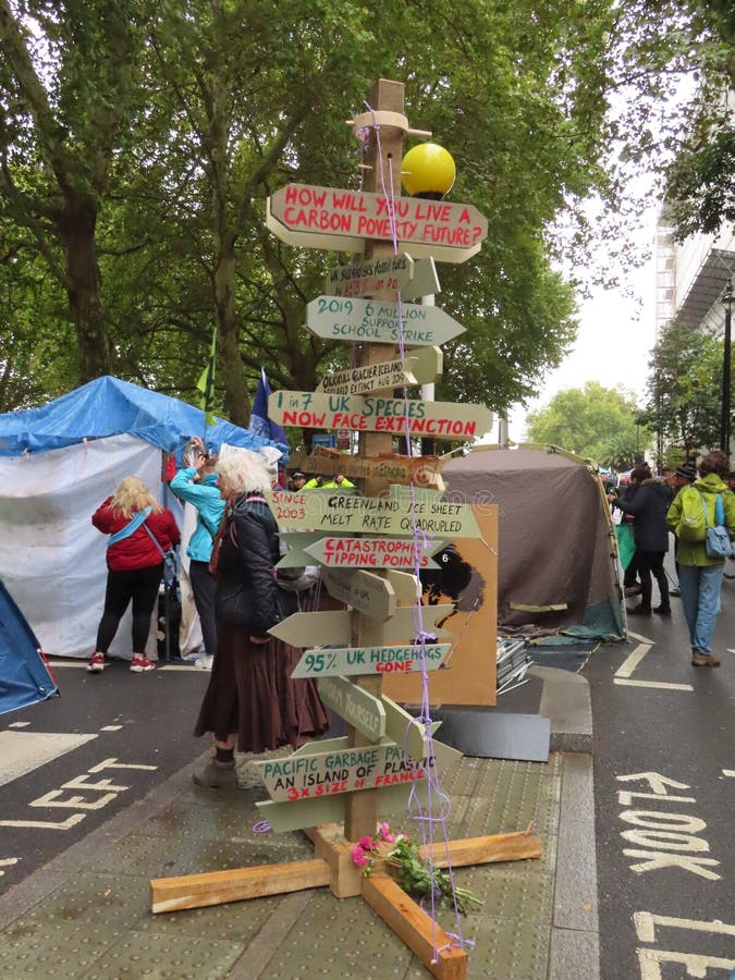 Extinction Rebellion - 7 October 2019 Editorial Photo - Image of ...