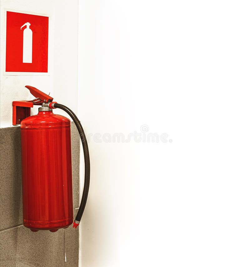 Extintor foto de archivo. Imagen de base, blanco, extinguidor - 220077800