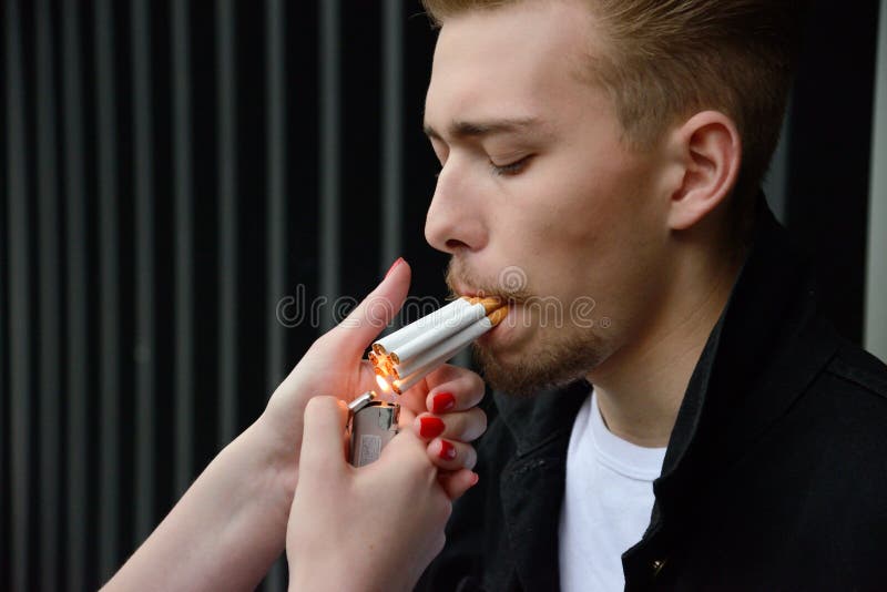 Extremal smoker stock image. Image of smoking, pack, head - 31241785