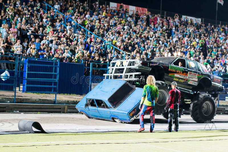 Extreme Car Show in Kirov City in 10 of August in 2016 Editorial Stock ...