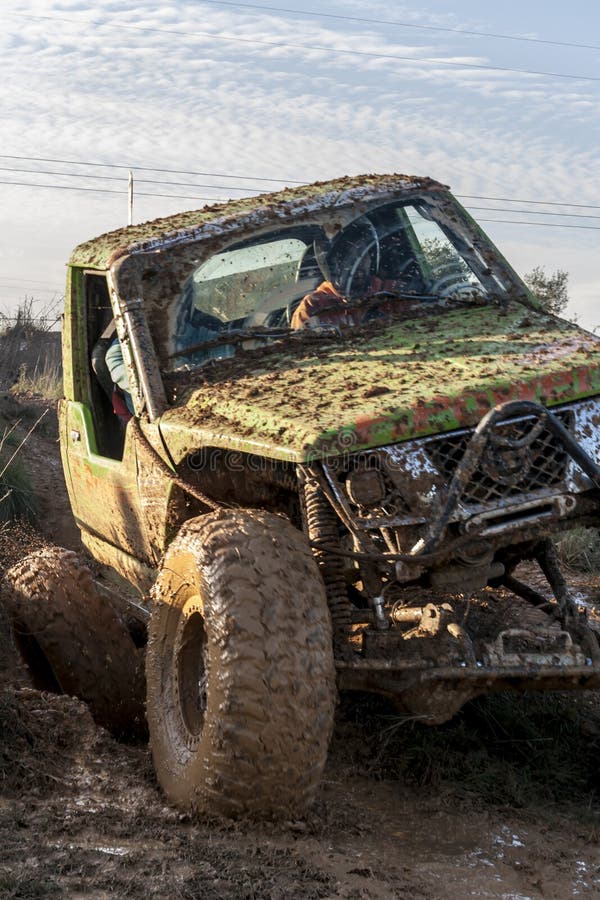 Extreme 4x4 editorial photo. Image of beautiful, race - 46804296