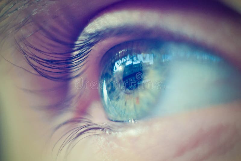 Eye with reflection stock image. Image of idea, refraction - 38640337