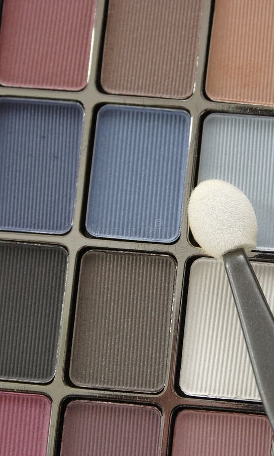 Eye shadow compact stock image. Image of powder, golden - 29508663