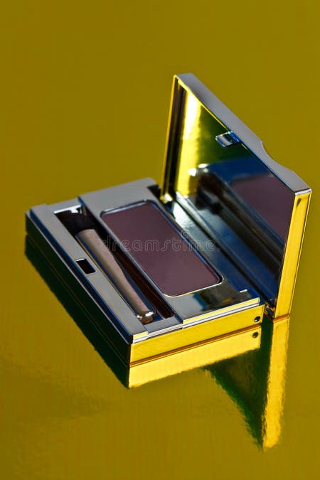 Eye shadow compact stock image. Image of gold, compact - 29508665