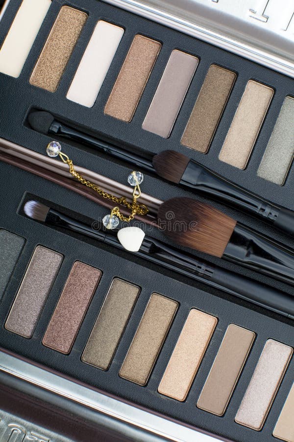 Eye Shadow Make Up Palette Set Stock Photo - Image of natural, brushes ...
