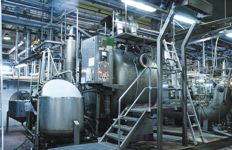 Fábrica imagem de stock. Imagem de cityscape, fachada - 18320051