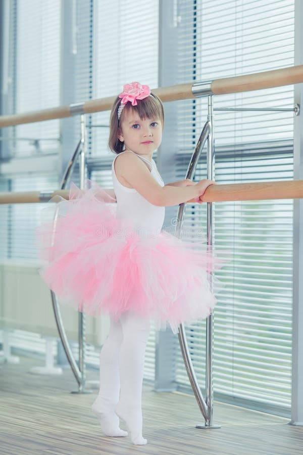 Foto av modellen i bildlegitimation 72899574 av Aleksey Satyrenko ...