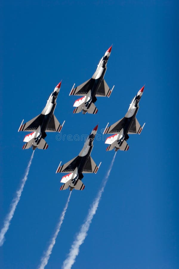 F-16 Thunderbird Fighter Jets Stock Photo - Image of american, airplane ...