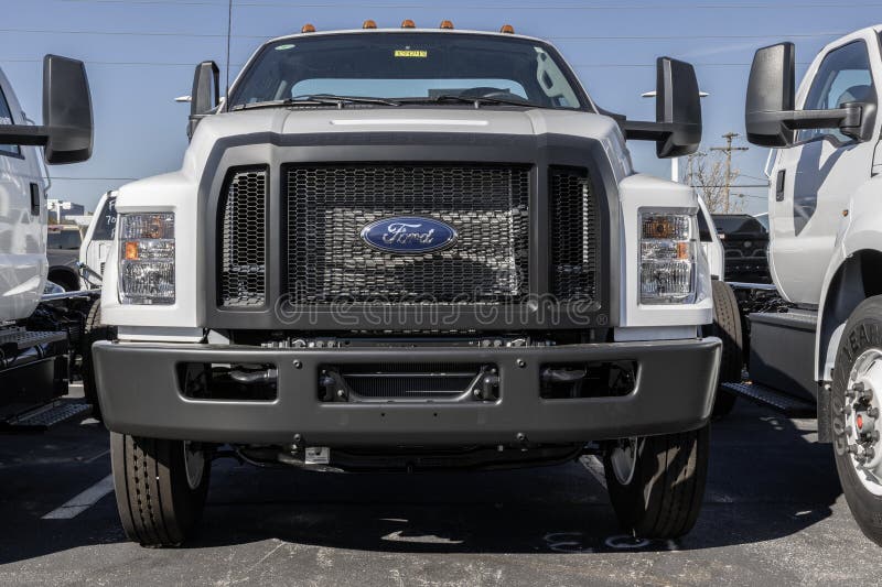Ford F-650 SD Gas Straight Frame Display. Ford Offers the F650 Gas ...