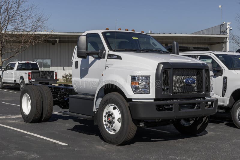 Ford F-650 SD Gas Straight Frame Display. Ford Offers the F650 Gas ...