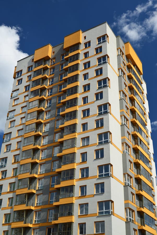 Façade D'un Immeuble Moderne Photo stock - Image du commercial, intã ...