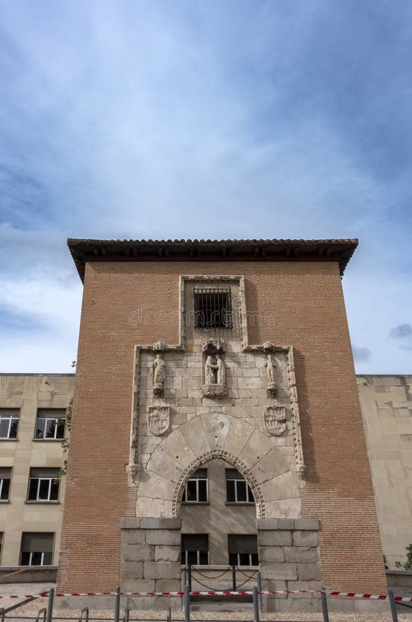 Facade of the Old La Latina Hospital that Was Founded in 1499 and ...