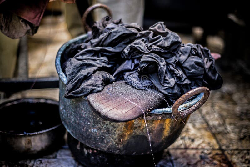 Fabric Dyeing Process with Traditional Method and with Natural Colors ...