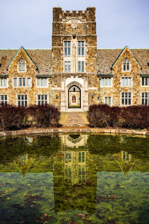 Facade of Mary Hall at Berry College with Reflection on the Water ...