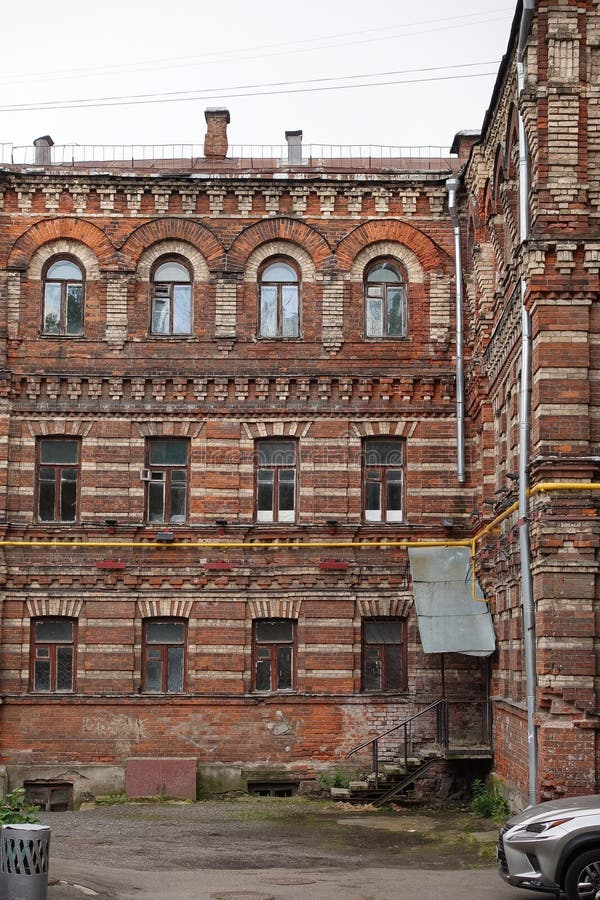 The Facade Of The Old Brick Building In Moscow Stock Photo - Image of ...