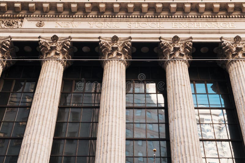 Facade Old Building with Columns New York Exchange. High Quality Photo ...