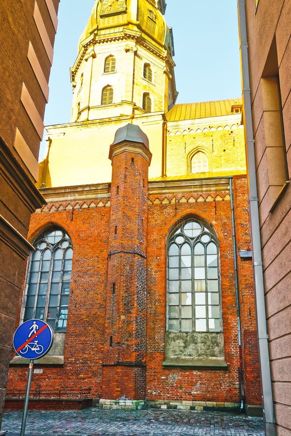 Facade of St Peter Church in Riga Stock Photo - Image of background ...