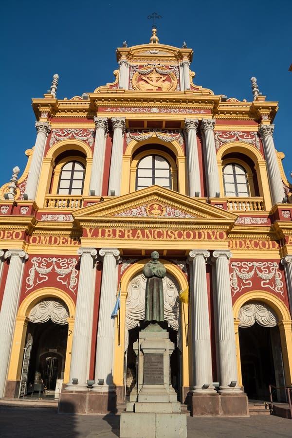 Facciata Della Chiesa St Francis in Salta Immagine Stock - Immagine di ...