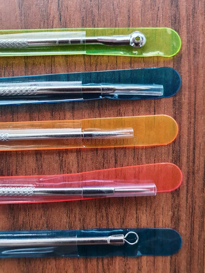 Face Blackhead Extractor Instrument Stock Photo - Image of wing ...