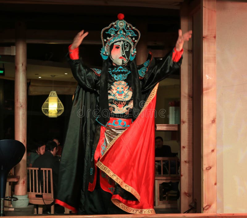 Face Changing Performance in Chengdu, China Editorial Photo - Image of ...