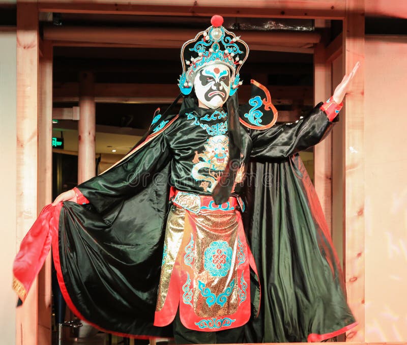 Face-Changing Performance on Toad Festival Editorial Photography ...