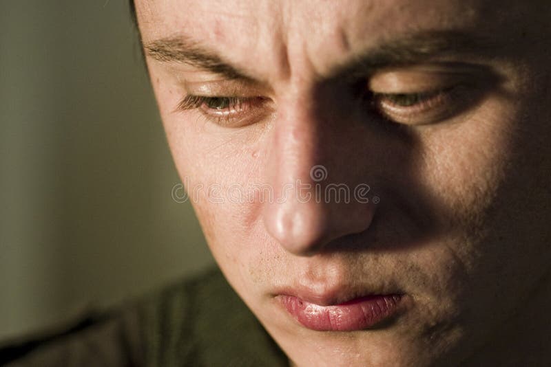 Face triste foto de stock. Imagem de tristeza, nervoso - 2477176