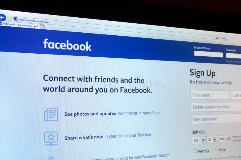 Facebook 2 on Screen Laptop Editorial Stock Photo - Image of company ...