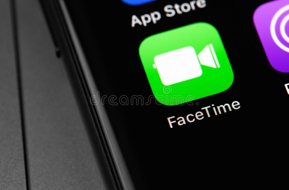 FaceTime Icon App on the Screen IPhone Editorial Stock Photo - Image of ...