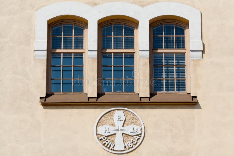 Fachada de la casa imagen de archivo. Imagen de canal - 55495381