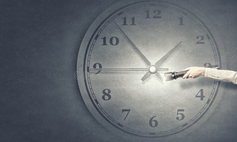 Fackel in der Hand stockbild. Bild von suche, geschäftsleute - 61387651