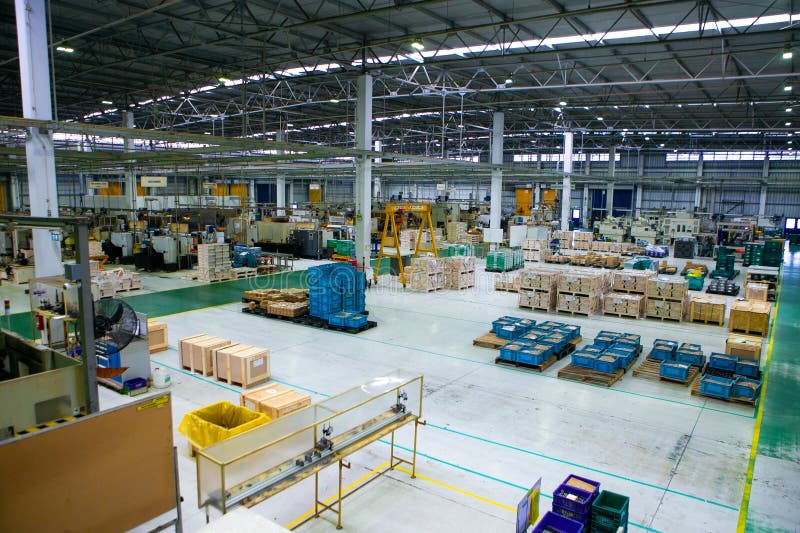 The Factory Walkway and Machine for Processing Metal Part of Car ...