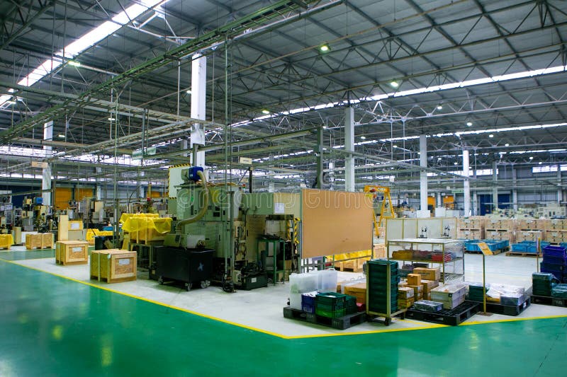 The Factory Walkway and Machine for Processing Metal Part of Car ...