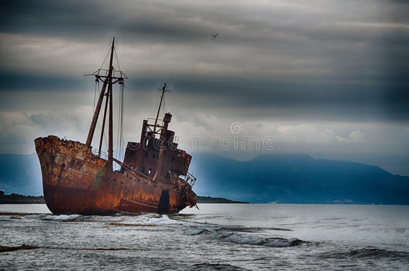Failure concept, shipwreck stock image. Image of marine - 61627197