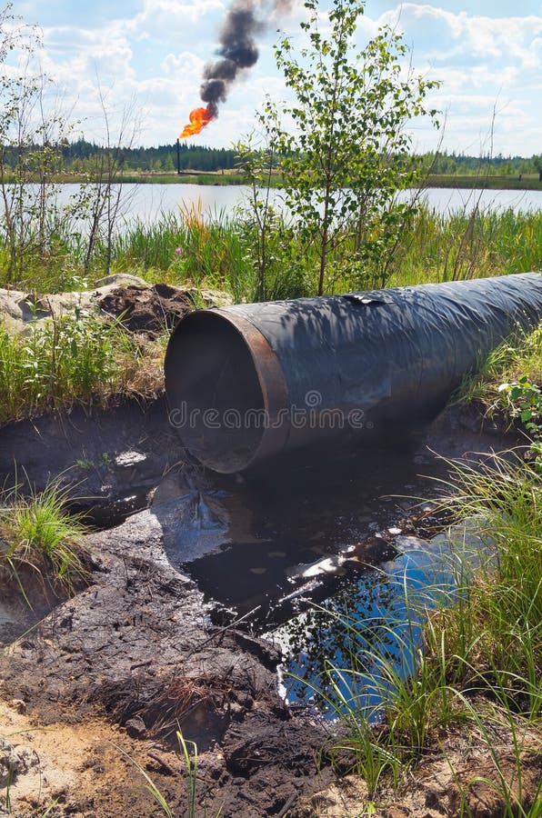 Failure on the Oil Pipeline Stock Image - Image of industrial ...