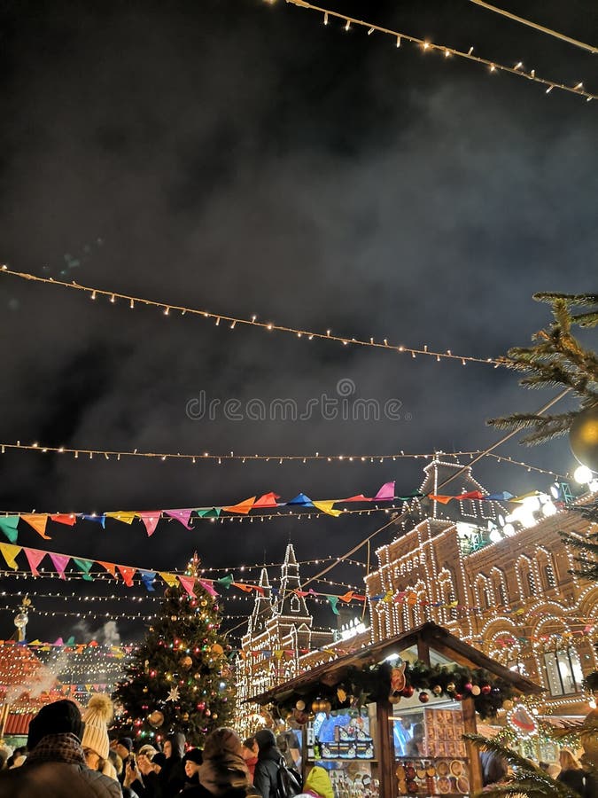 Fair in Red Square Moscow Night Editorial Image - Image of fair, square ...