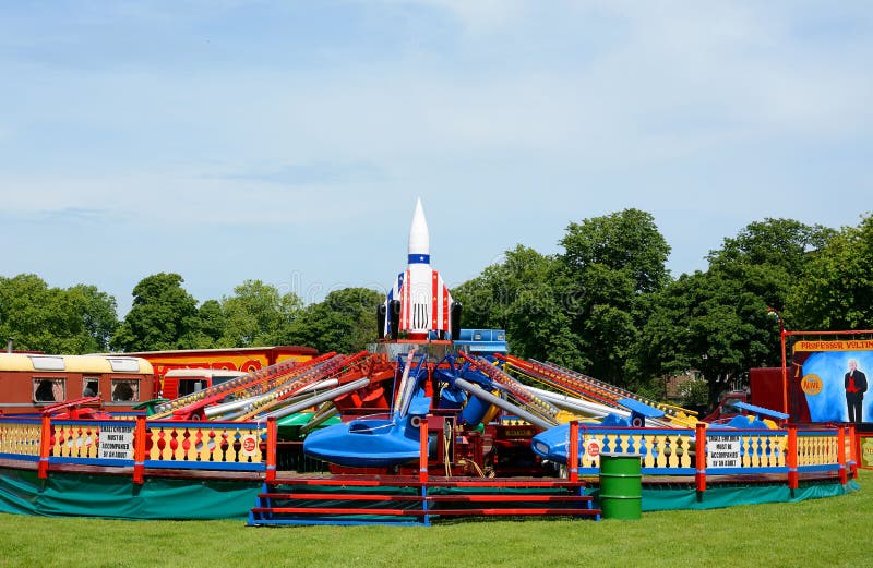 Fairground ride, closed editorial photo. Image of space - 41340021