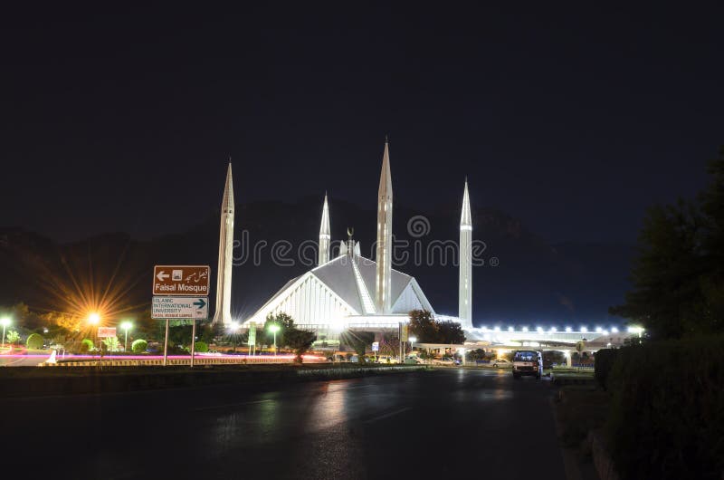 Faisal Mosque in Islamabad at Night Editorial Photography - Image of ...