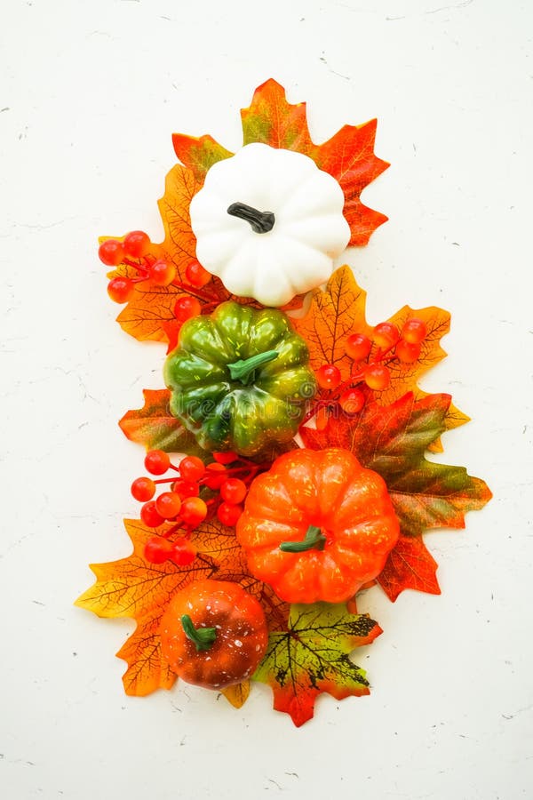 Fall Autumn Flat Lay Background. Pumpkins and Fall Leaves Stock Photo ...